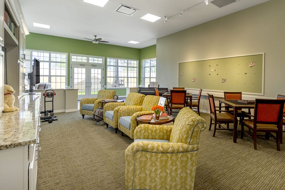 Brookdale Jackson Oaks | Independent & Assisted Living Jackson TN