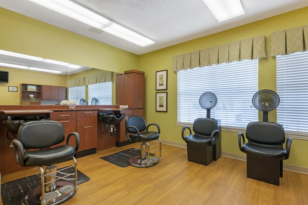 Brookdale Chambrel Pinecastle | Independent and Assisted Living