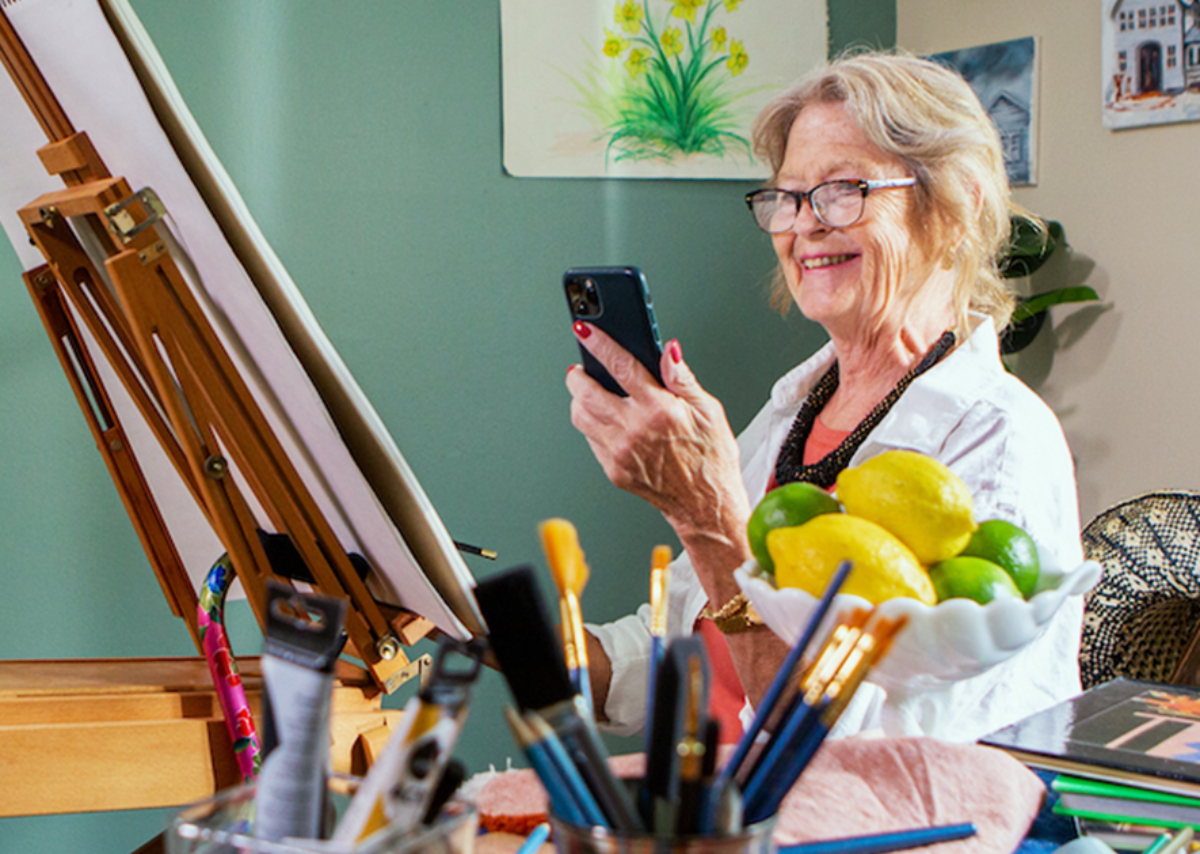 DIY Crafts for Seniors | Brookdale Senior Living