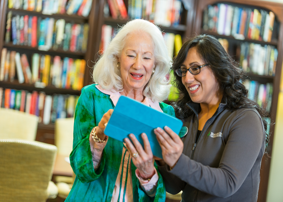 Teaching Technology to Seniors | Brookdale