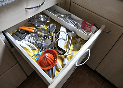 5 Things to Declutter From Your Kitchen | Brookdale Senior Living