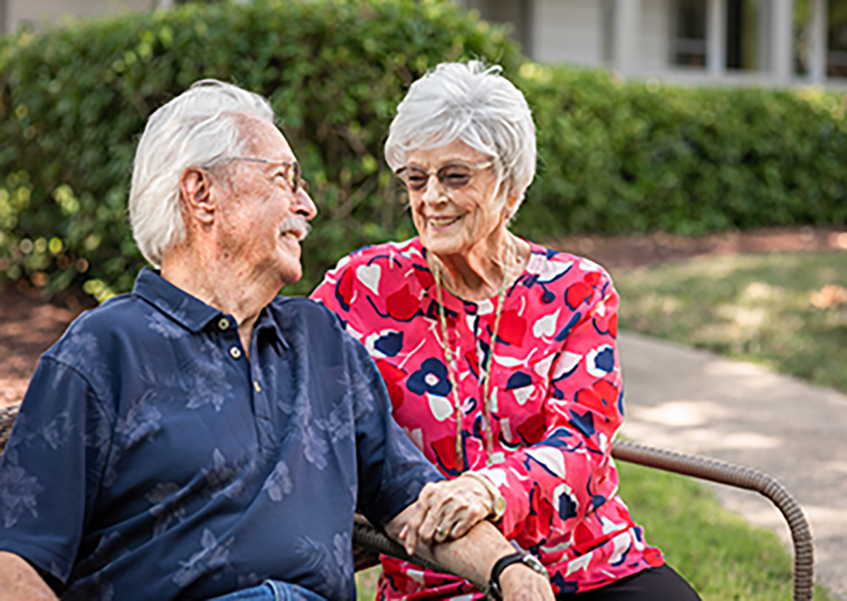 Is it Dementia or Normal Signs of Aging?| Brookdale Senior Living